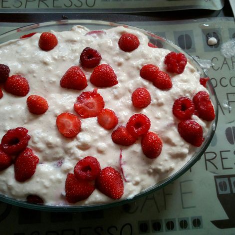 Tiramisu aux fruits rouges très onctueux : Recette de Tiramisu aux ...