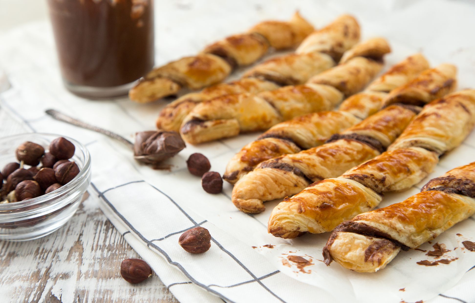 Torsades au chocolat : Recette de Torsades au chocolat - Marmiton