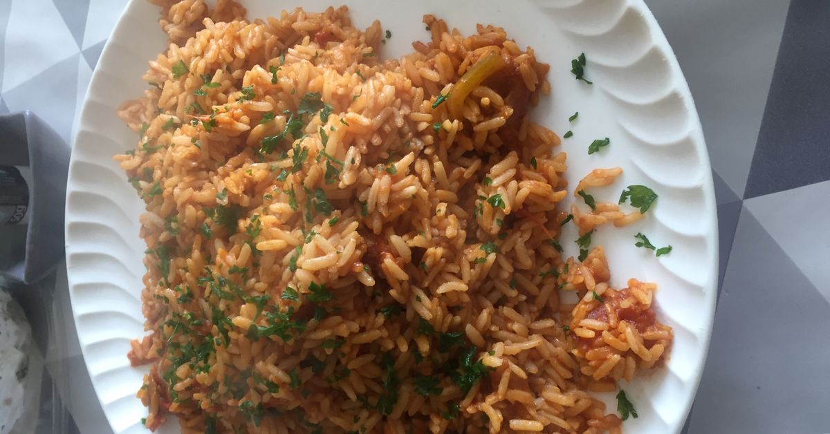 Riz complet aux tomates et épices : recette de Riz complet aux tomates ...