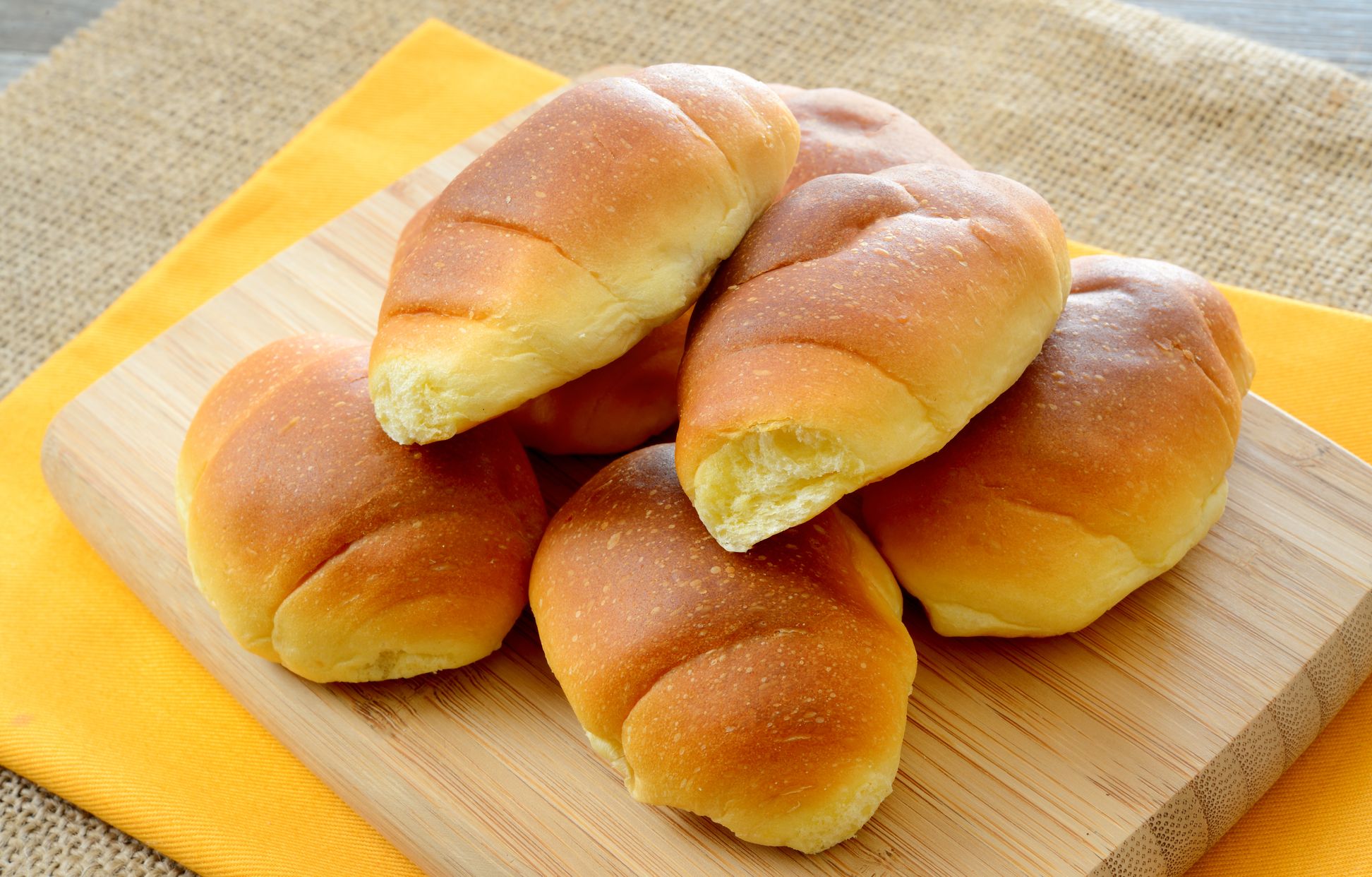 Navettes briochées : Recette de Navettes briochées - Marmiton