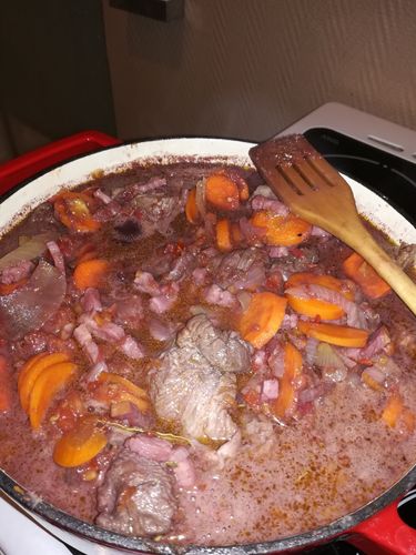 Daube de boeuf : Recette de Daube de boeuf - Marmiton