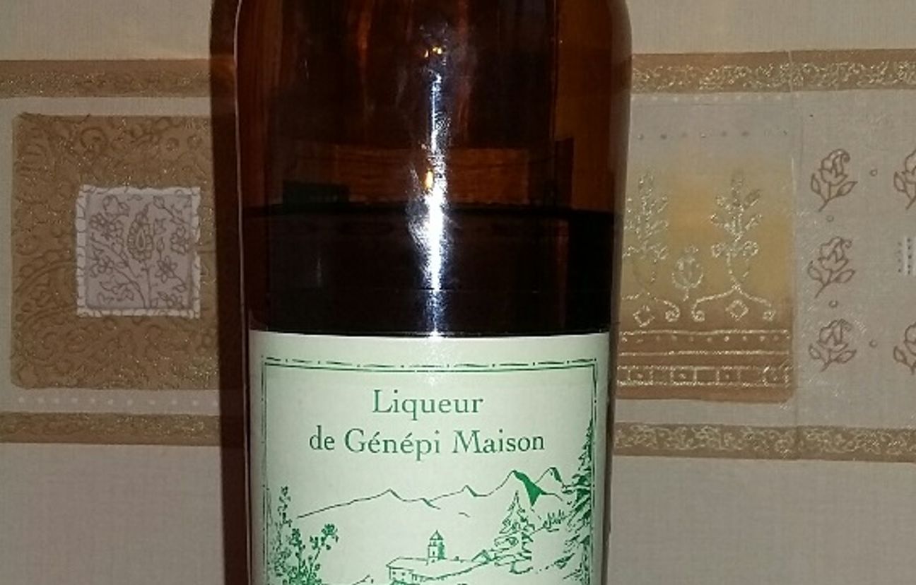 Liqueur de Génépi : Recette de Liqueur de Génépi - Marmiton