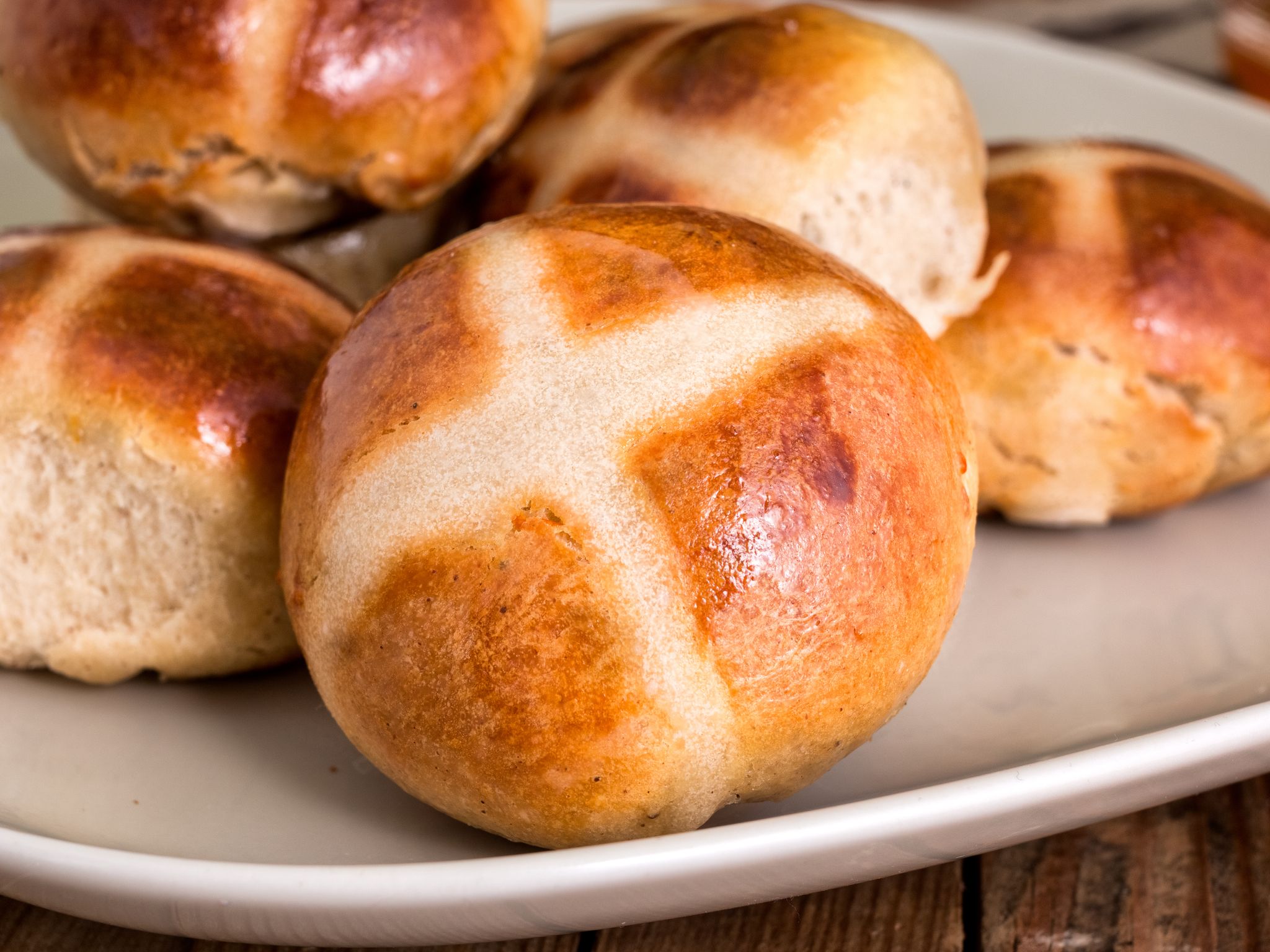 Buns de pain de mie : Recette de Buns de pain de mie - Marmiton