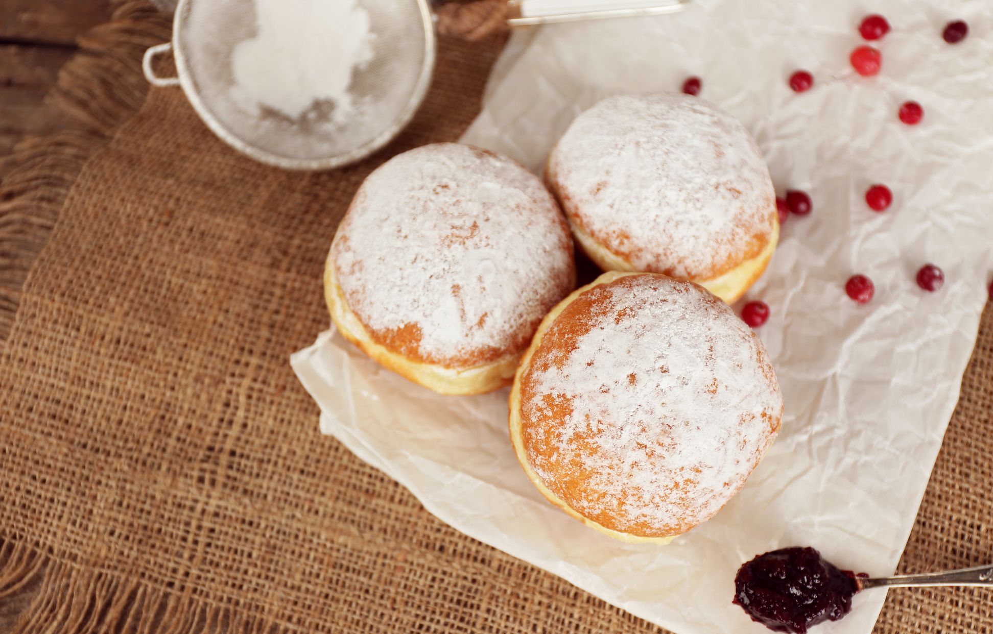 Beignets moelleux : Recette de Beignets moelleux - Marmiton