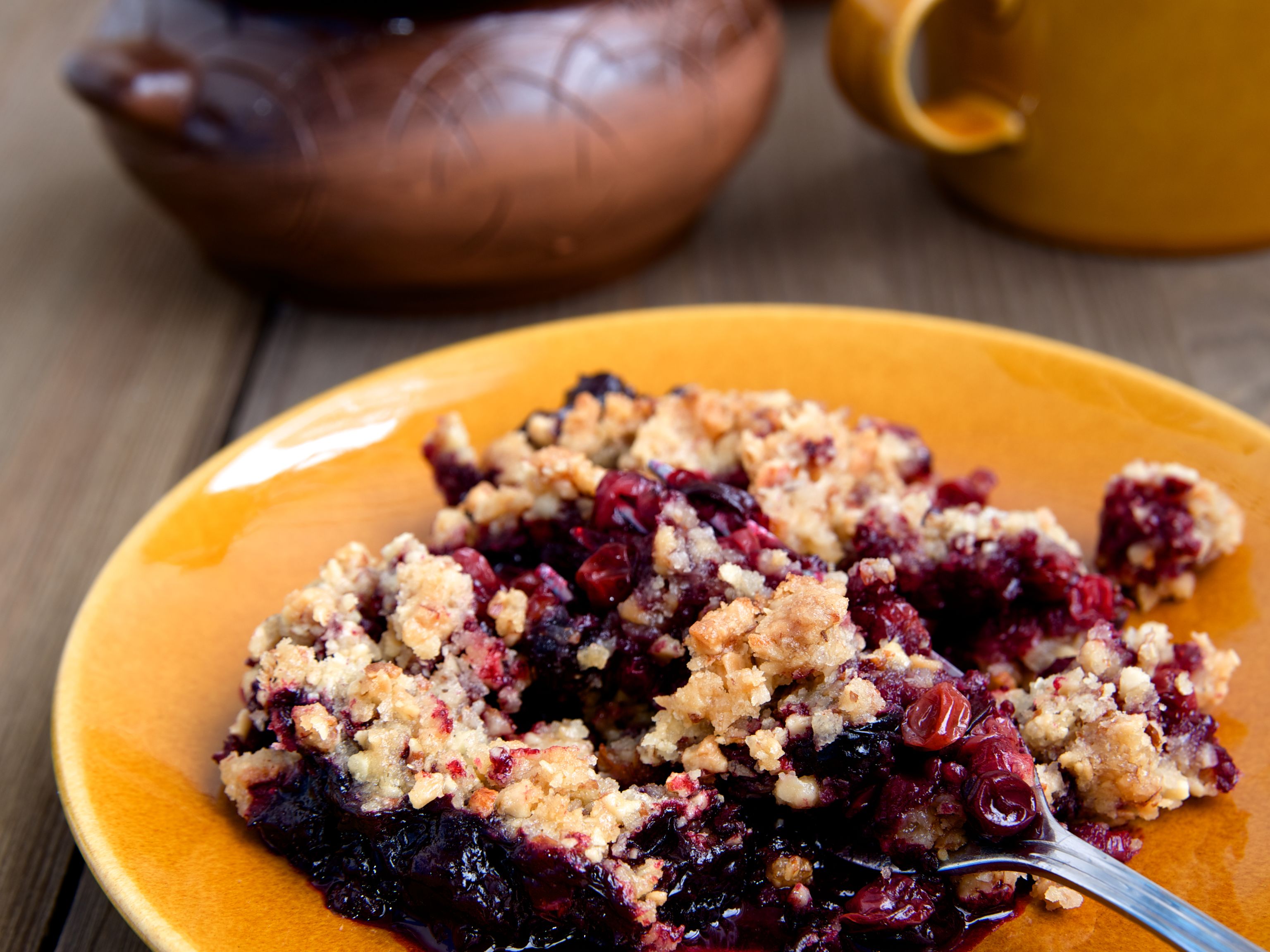 Crumble express aux mûres : Recette de Crumble express aux mûres - Marmiton