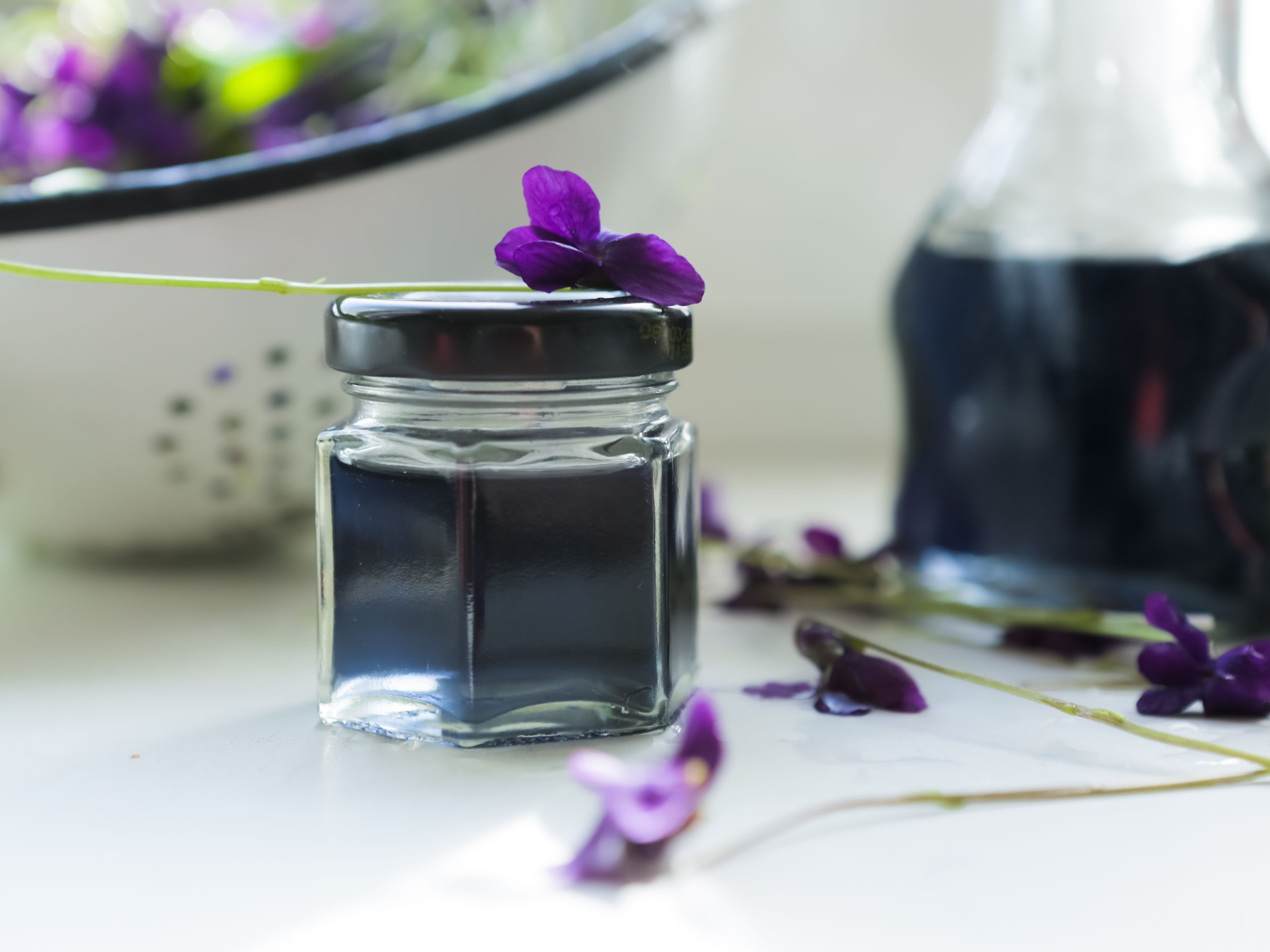 Sirop de violettes : Recette de Sirop de violettes - Marmiton