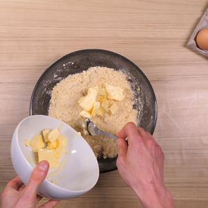 Biscuits sablés au beurre : Recette de Biscuits sablés au beurre - Marmiton