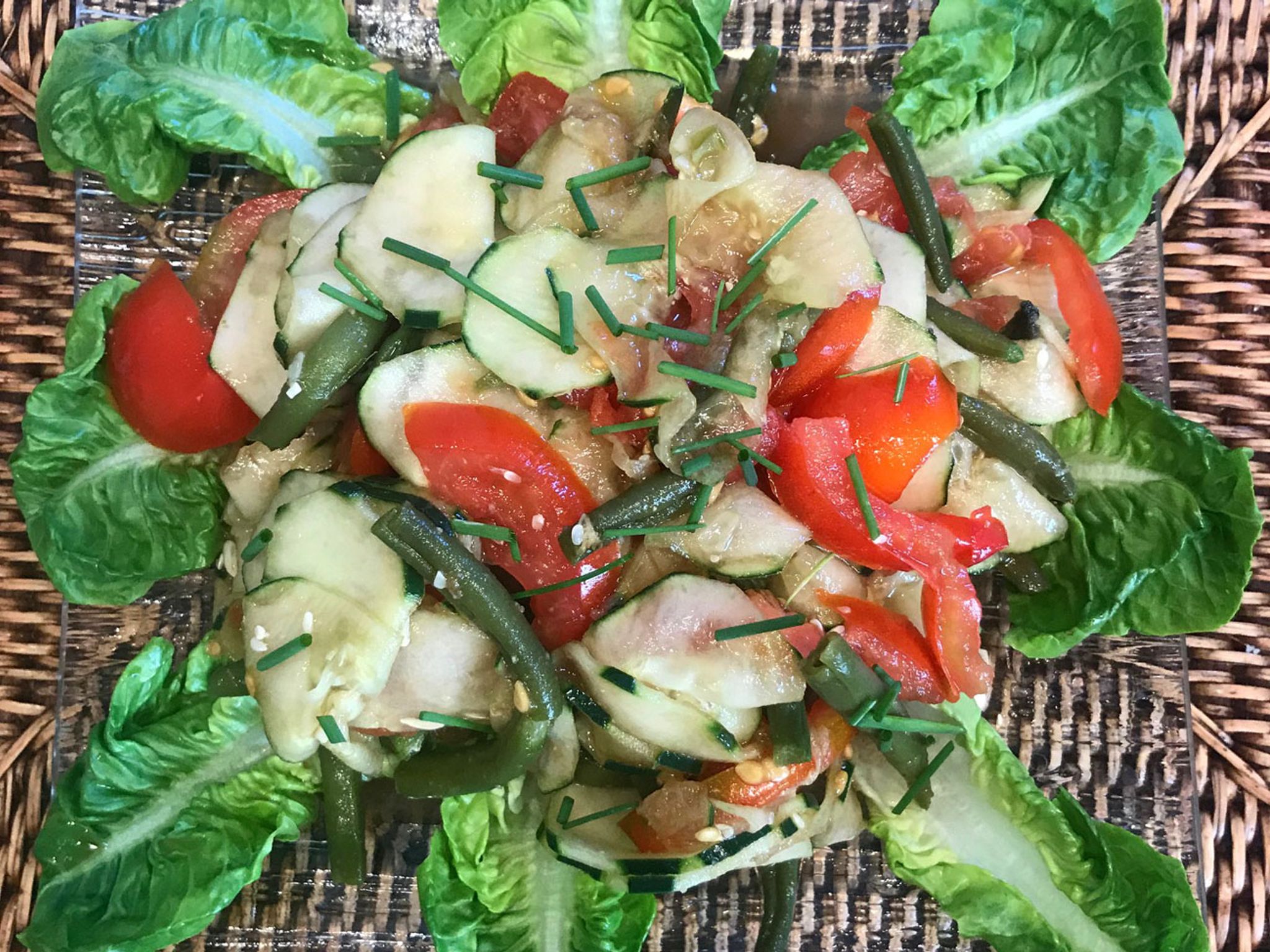 salade de concombre et de tomates à la japonaise : Recette de salade de ...