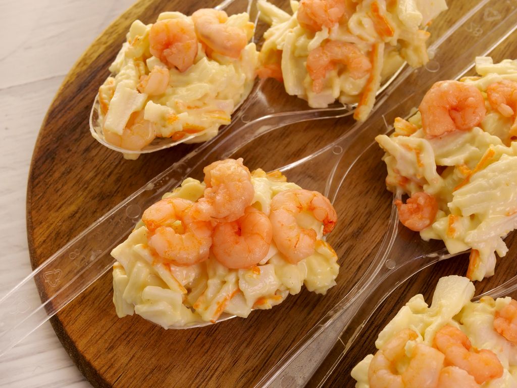 Cuillères apéritives à la crevette (ou verrines) : Recette de Cuillères ...