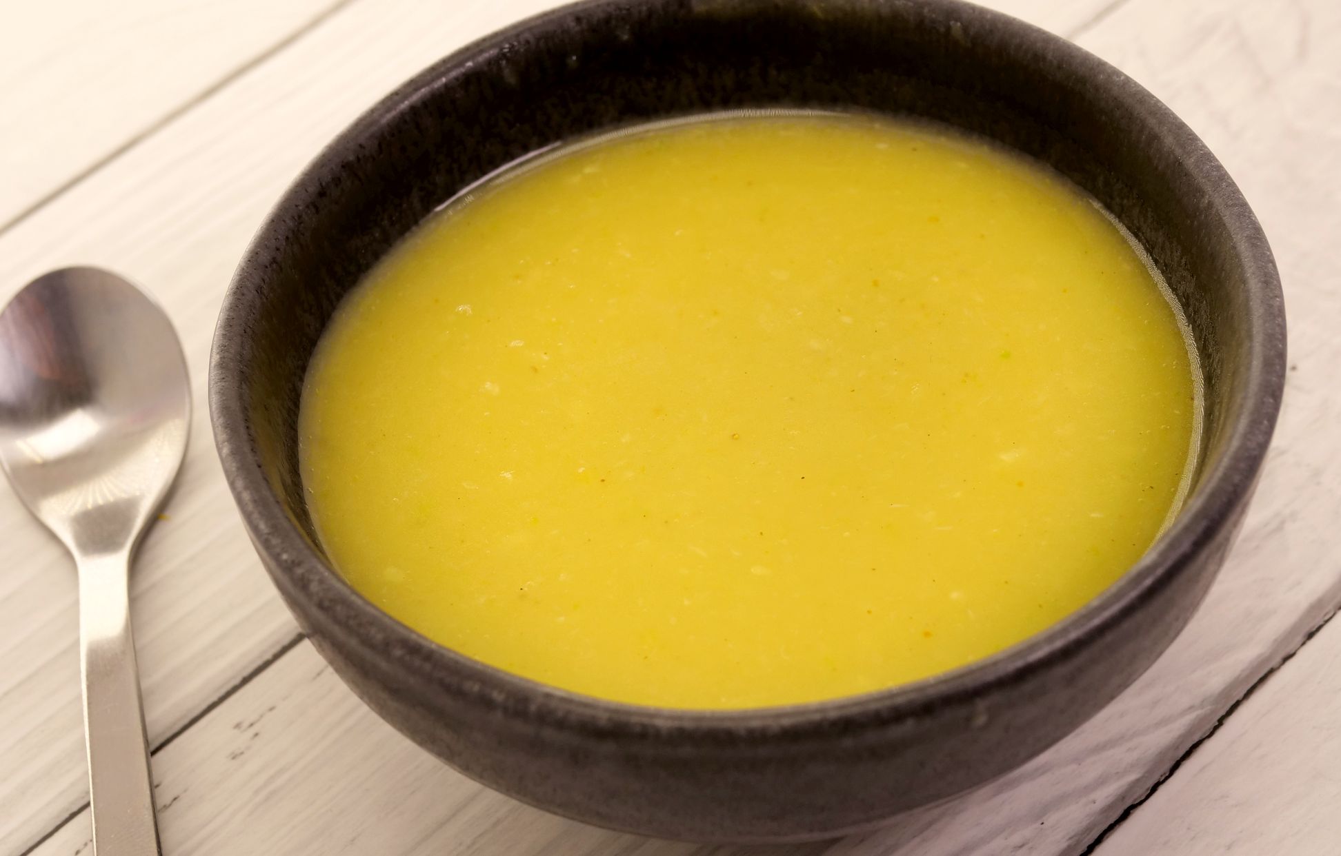 Soupe à la courgette et au curry : Recette de Soupe à la courgette et ...