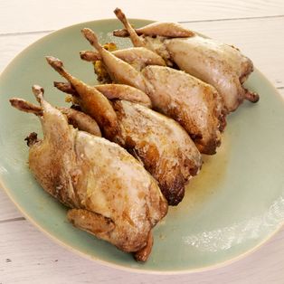 Cailles farcies : Recette de Cailles farcies - Marmiton