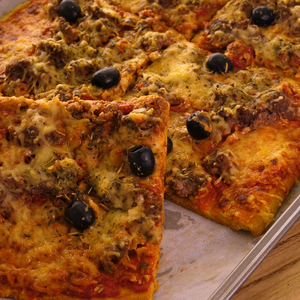 Pizza maison : Recette de Pizza maison - Marmiton