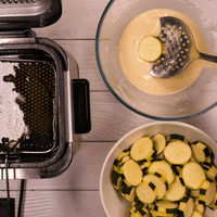 Beignets aux courgettes : Recette de Beignets aux courgettes - Marmiton
