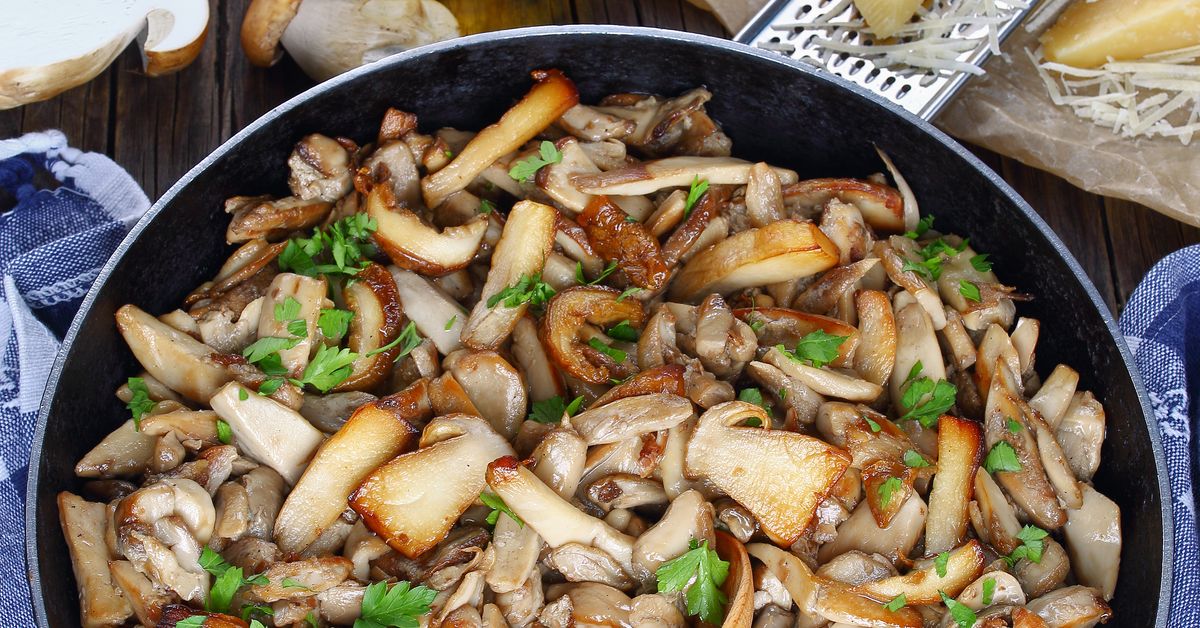 Poêlée de cèpes aux herbes fraîches : recette de Poêlée de cèpes aux ...