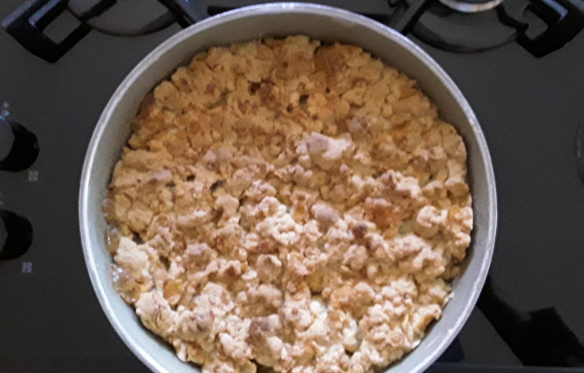 Crumble croustillant aux pommes : Recette de Crumble croustillant aux ...