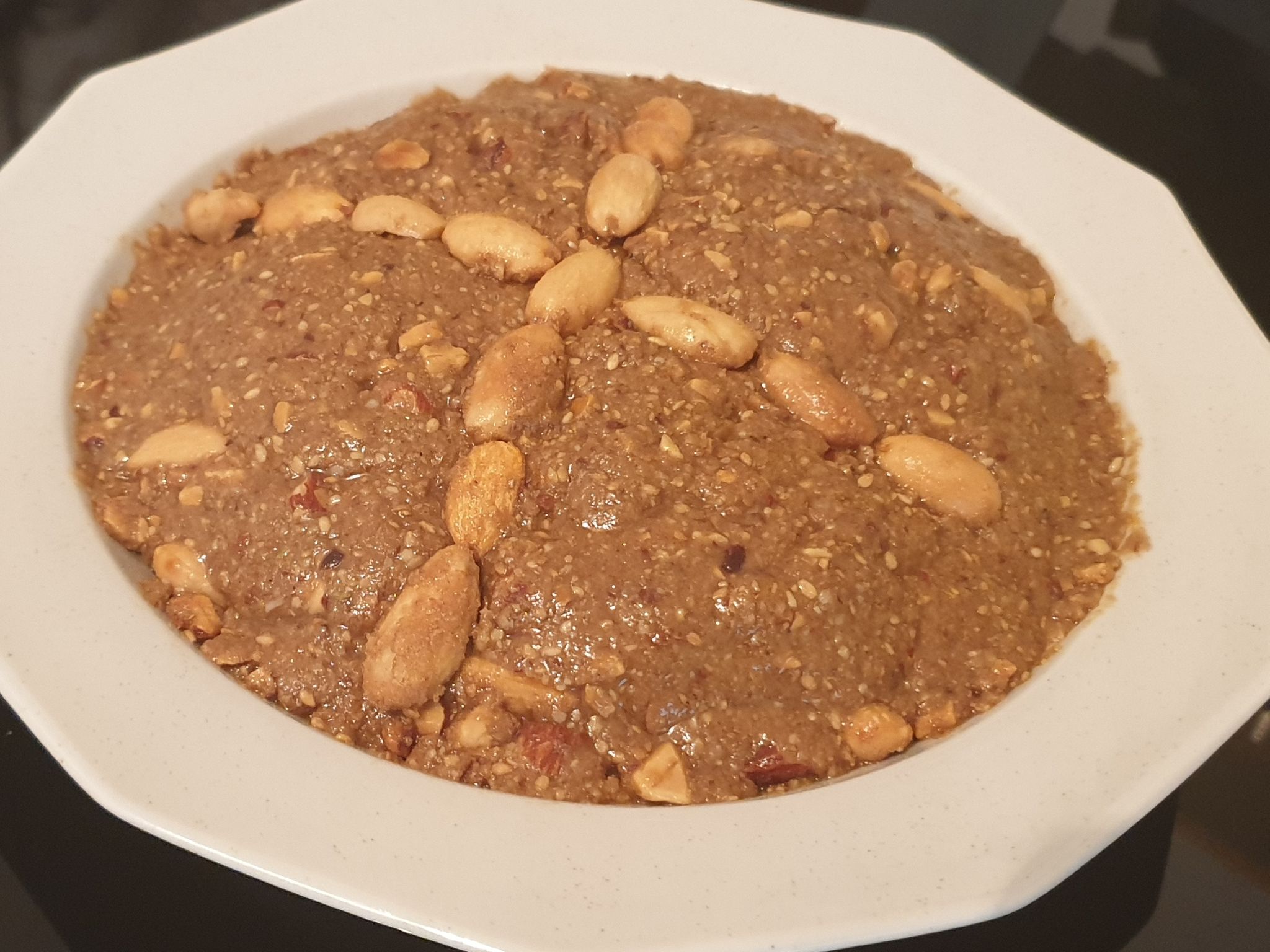 Sellou (Maroc) : Recette de Sellou (Maroc) - Marmiton