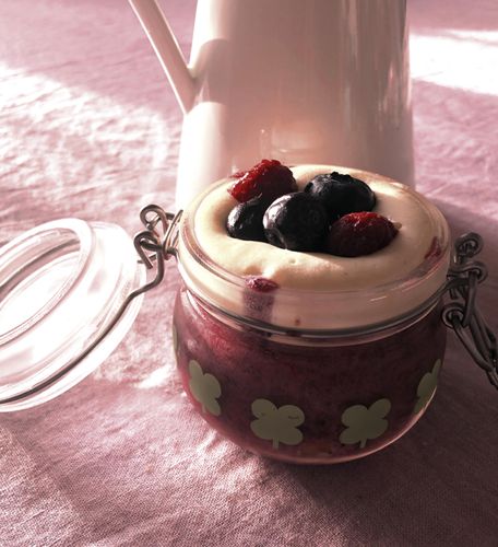 Tiramisu à la mousse de fruits rouges : Recette de Tiramisu à la mousse ...