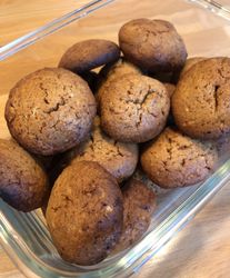 Biscuits faciles aux noisettes : Recette de Biscuits faciles aux ...