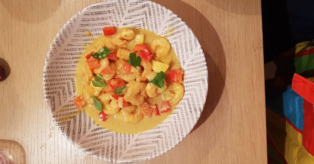 Scampis au curry et aux pommes : recette de Scampis au curry et aux pommes