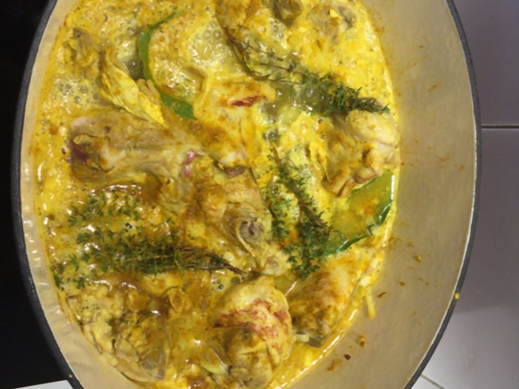 Cabri en colombo et sa sauce à la créole : Recette de Cabri en colombo ...