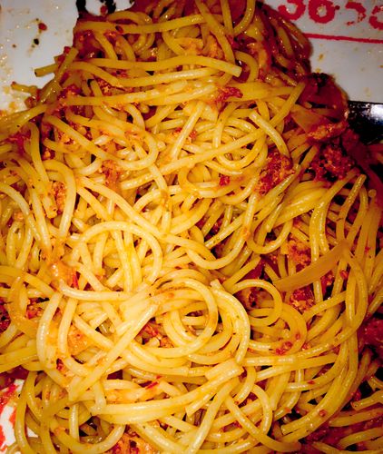 Spaghetti au thon (véritable recette italienne) : Recette de Spaghetti ...
