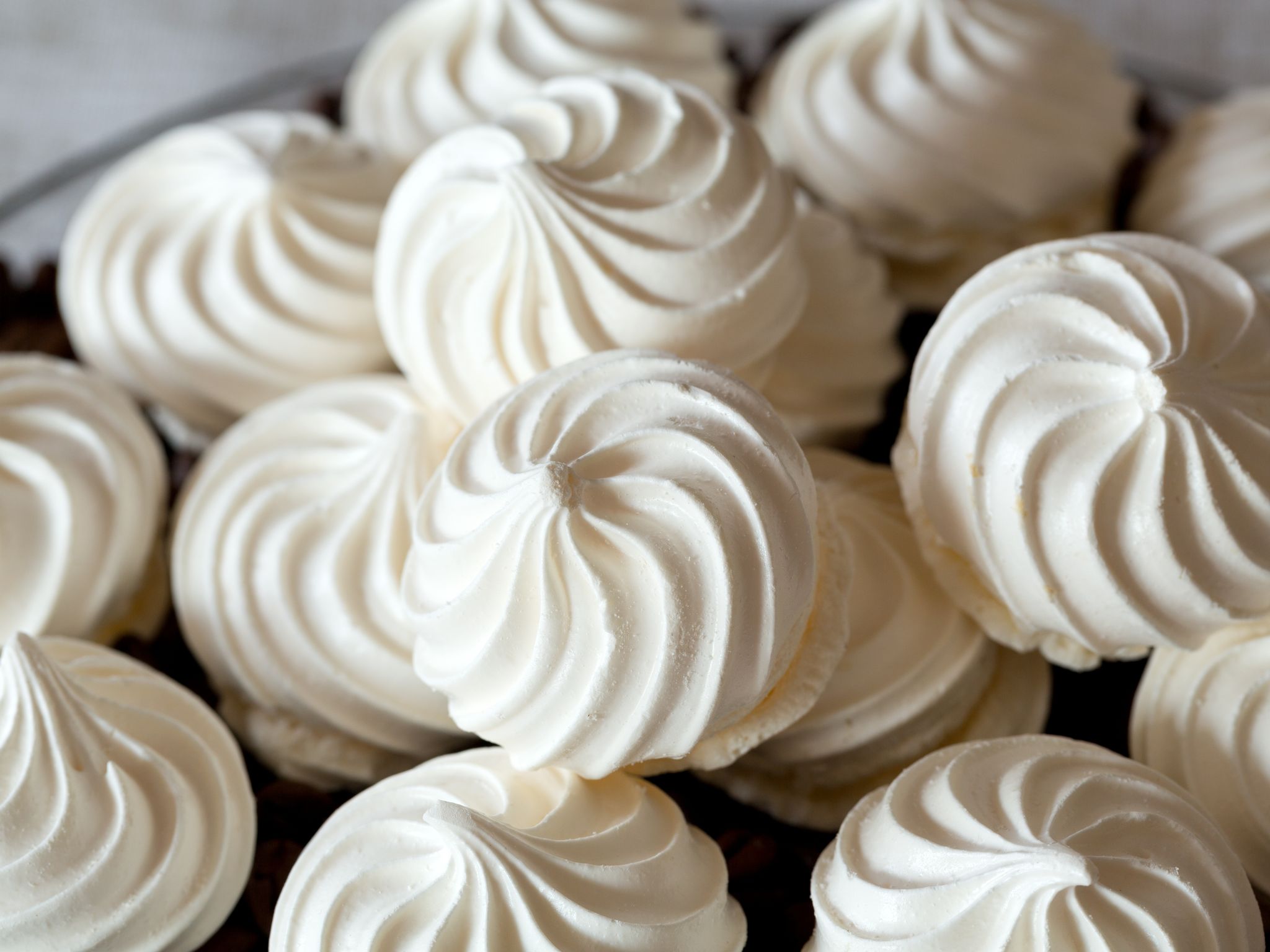 meringues au cookeo : Recette de meringues au cookeo - Marmiton