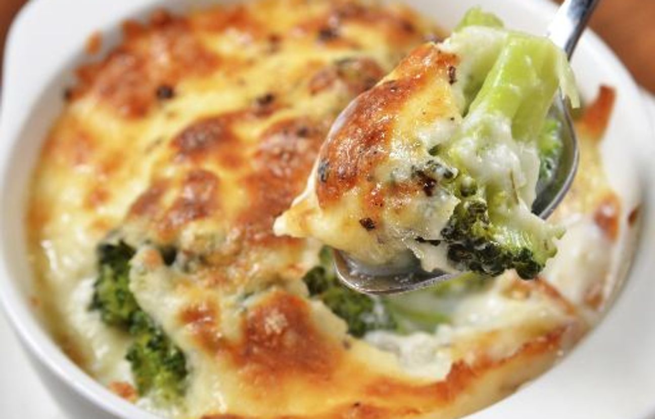 Gratin de brocolis : Recette de Gratin de brocolis - aufeminin