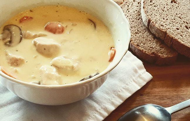 Blanquette de poulet : Recette de Blanquette de poulet - Marmiton