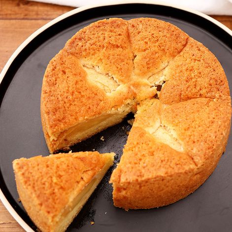 Cake aux pommes : Recette de Cake aux pommes - Marmiton