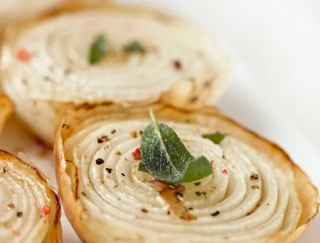 oignons braisés au barbecue : recette de oignons braisés au barbecue