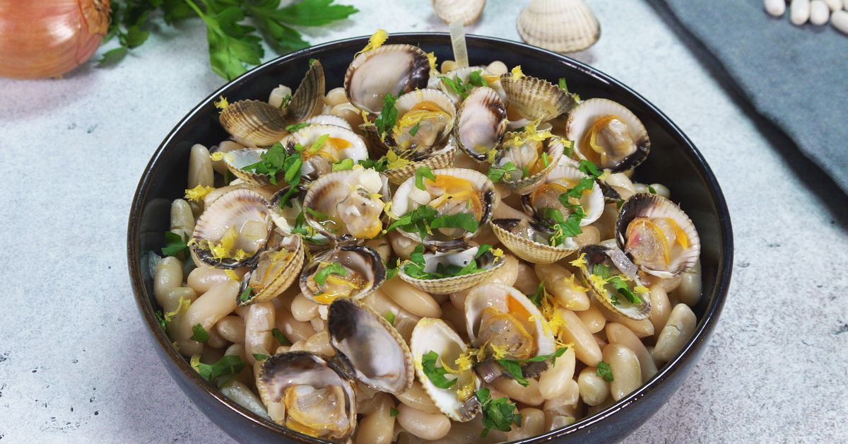 Mogettes aux coques : recette de Mogettes aux coques