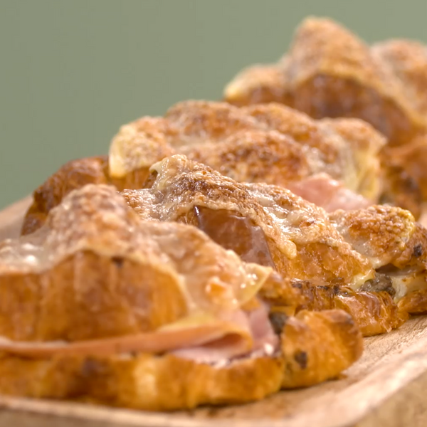 Croissant au jambon fromage : Recette de Croissant au jambon fromage