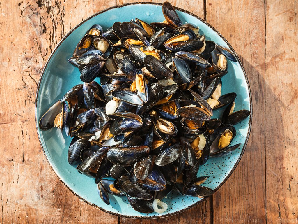 Mouclade au curry à la charentaise : Recette de Mouclade au curry à la ...