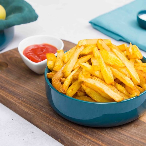 Frites maison au four : Recette de Frites maison au four