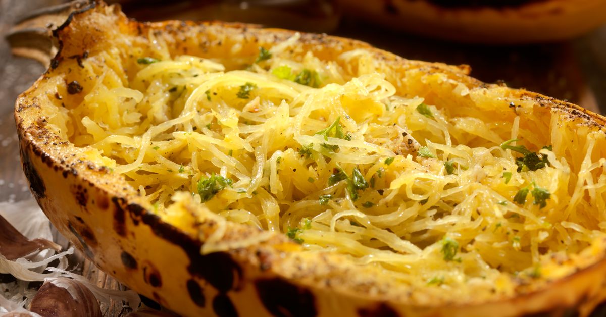 Courge spaghetti à la crème et aux lardons : recette de Courge ...