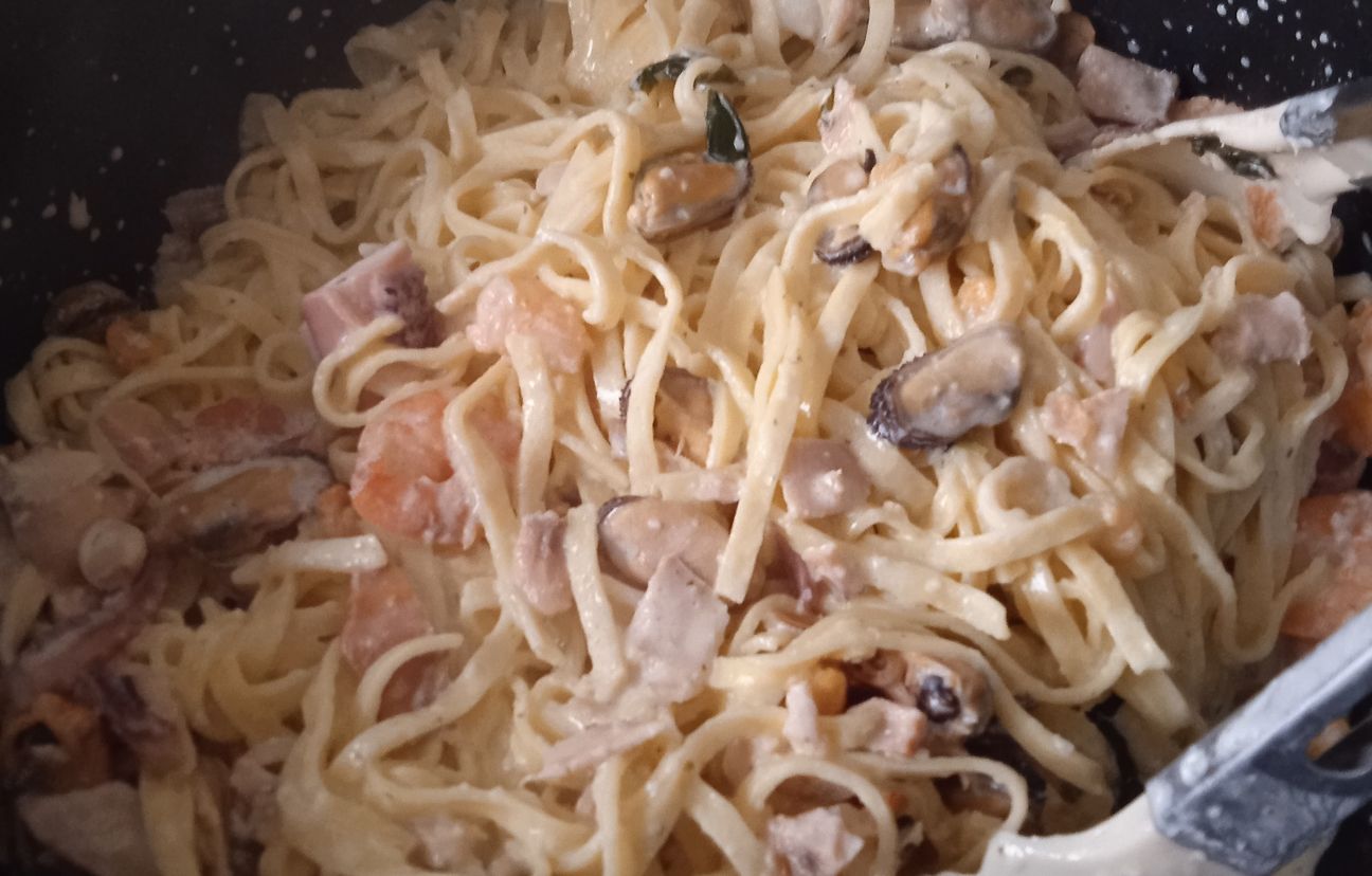 Pâtes aux fruits de mer : Recette de Pâtes aux fruits de mer