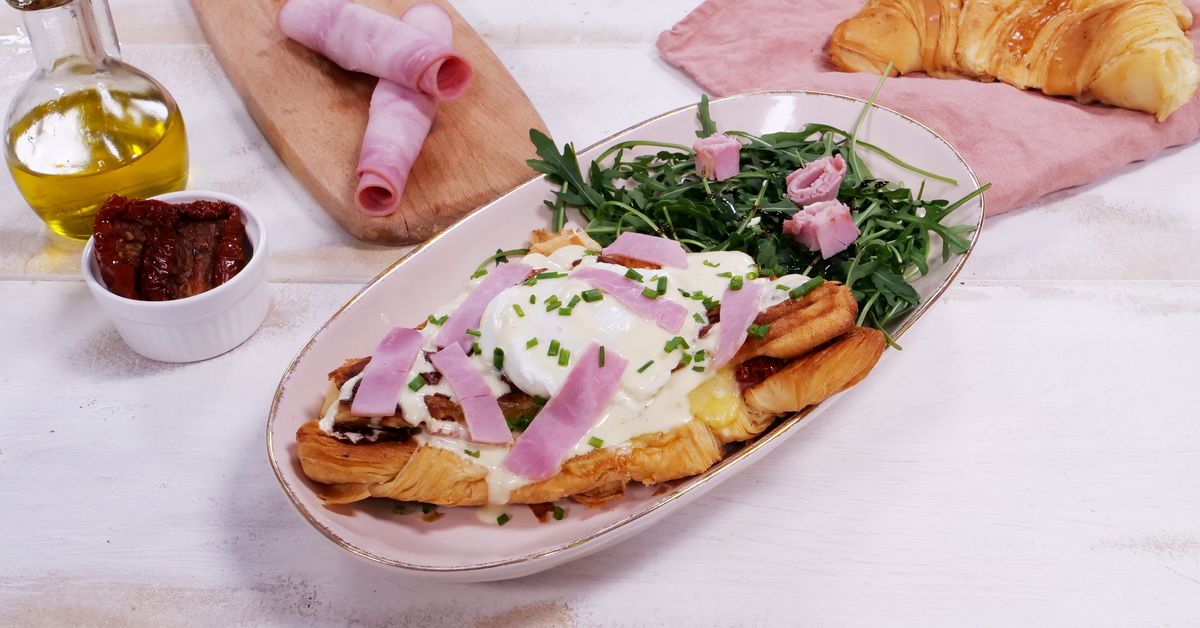 Croque croissant au jambon et au comté : recette de Croque croissant au ...