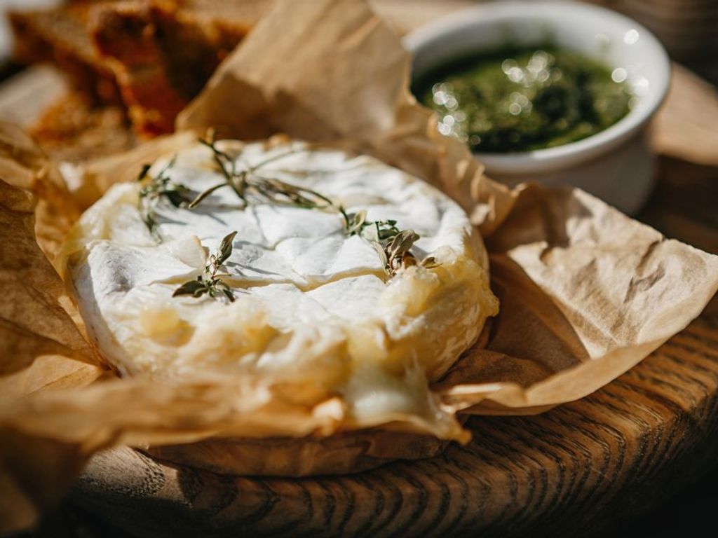 Camembert rôti au Airfryer : Recette de Camembert rôti au Airfryer
