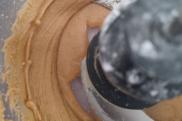 Praliné aux noisettes : Recette de Praliné aux noisettes