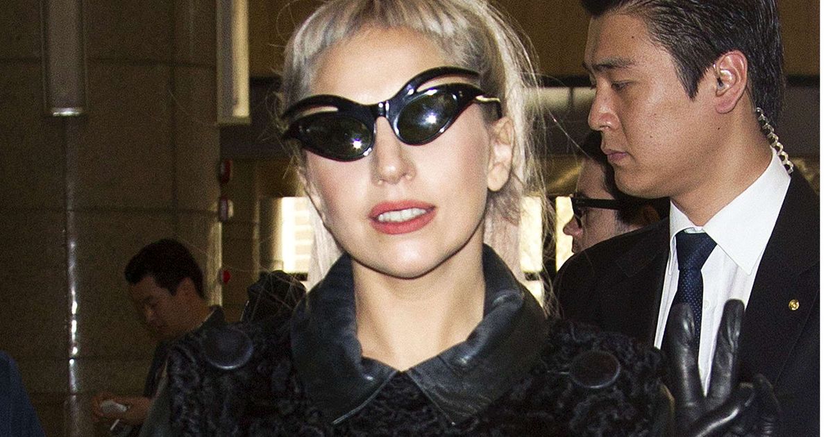 Lady Gaga : Elle a (encore) changé de tête (Photos)
