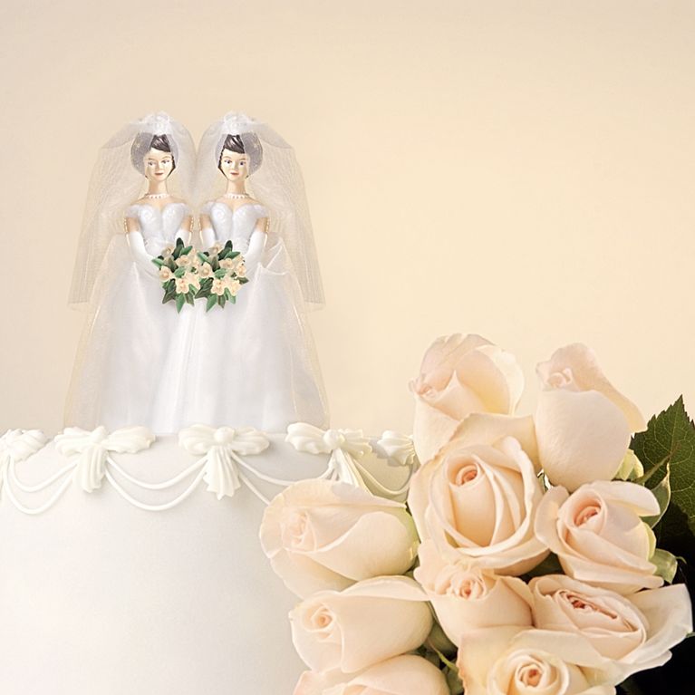 Mariage : Il épouse deux femmes le même jour