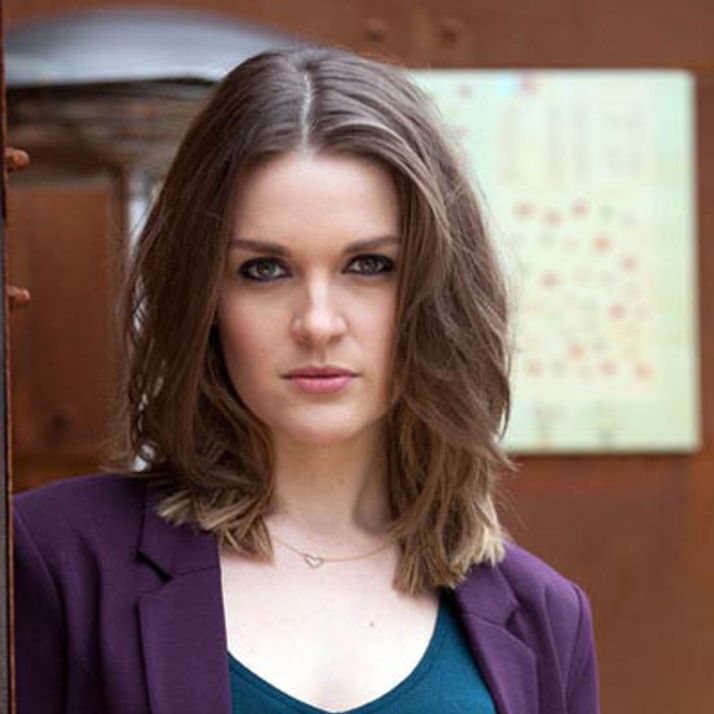 Hollyoaks 11/12 – Chloe stages a protest for Vincent