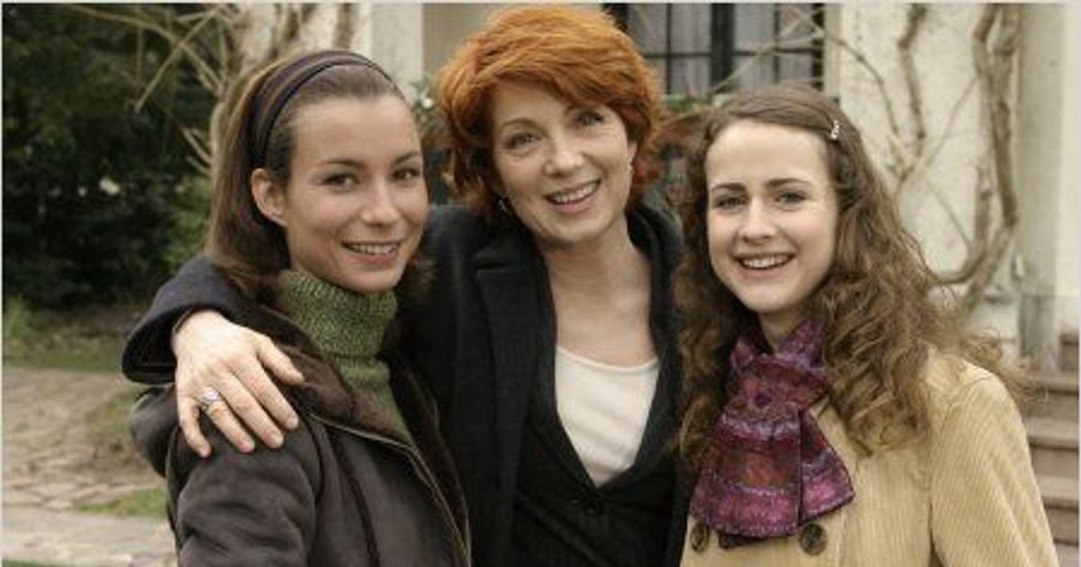 Julie Lescaut : En 22 ans, les acteurs ont bien changé... (Photos)