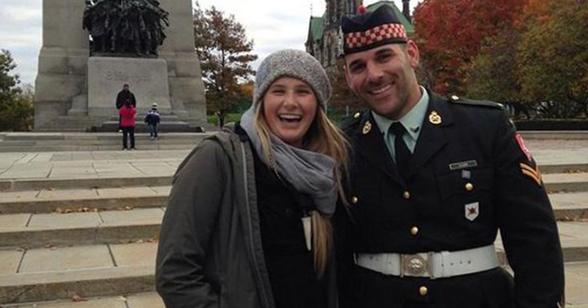 Ottawa : Une touriste publie son émouvant selfie avec le soldat tué