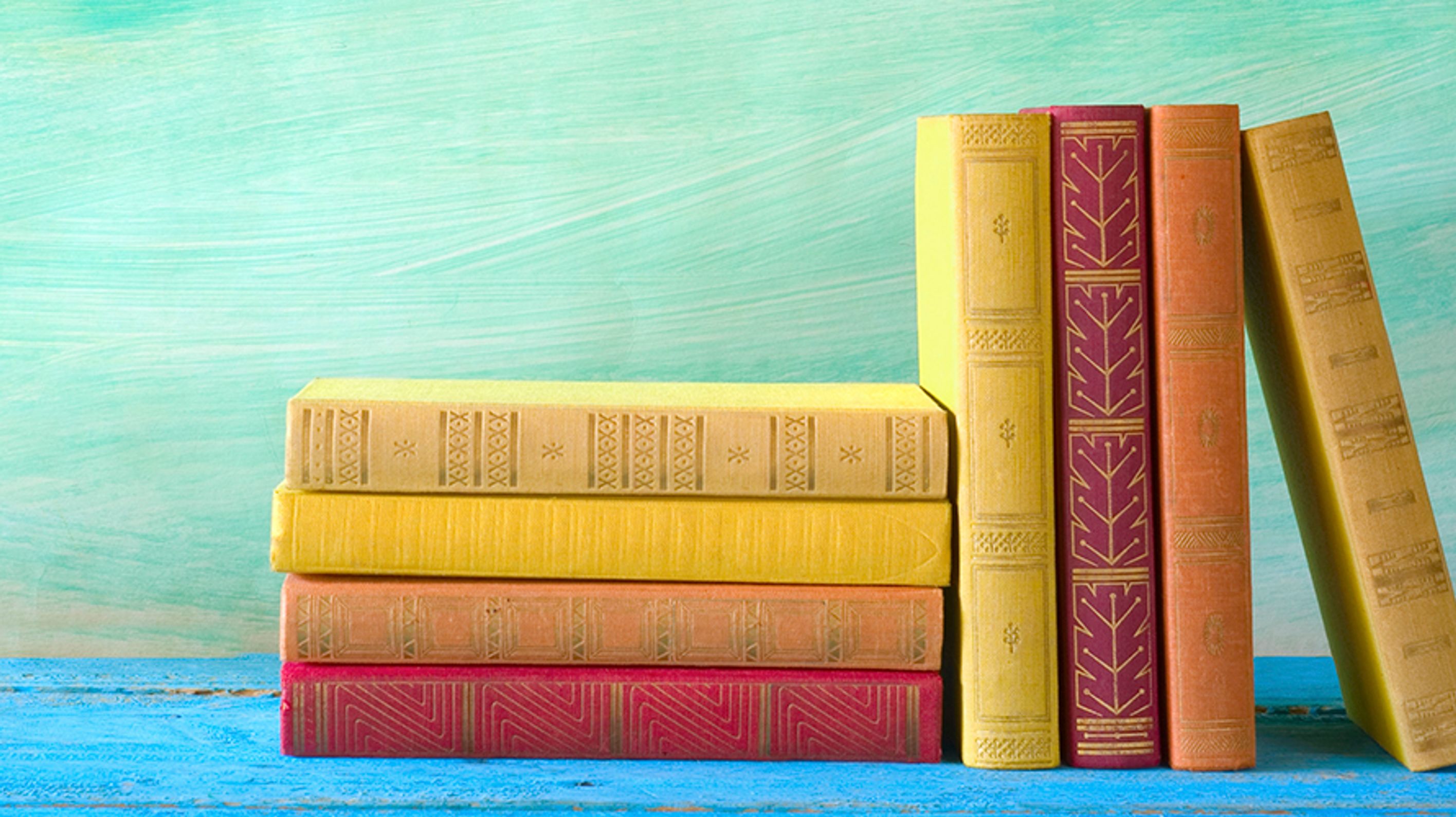 Como organizar livros: ideias direto do Pinterest para você!