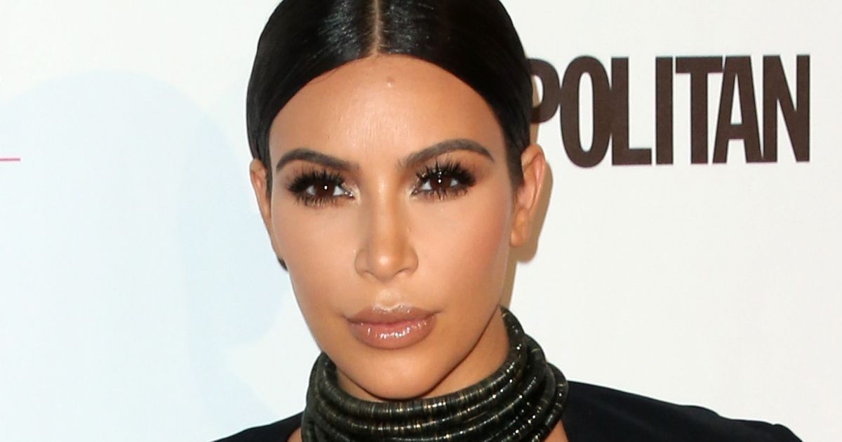 Kim Kardashian complexée par ses seins