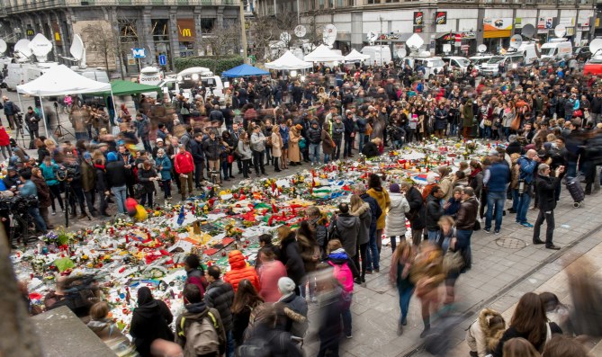 Attentats à Bruxelles : Alphonse Youla, le héros de l'aéroport