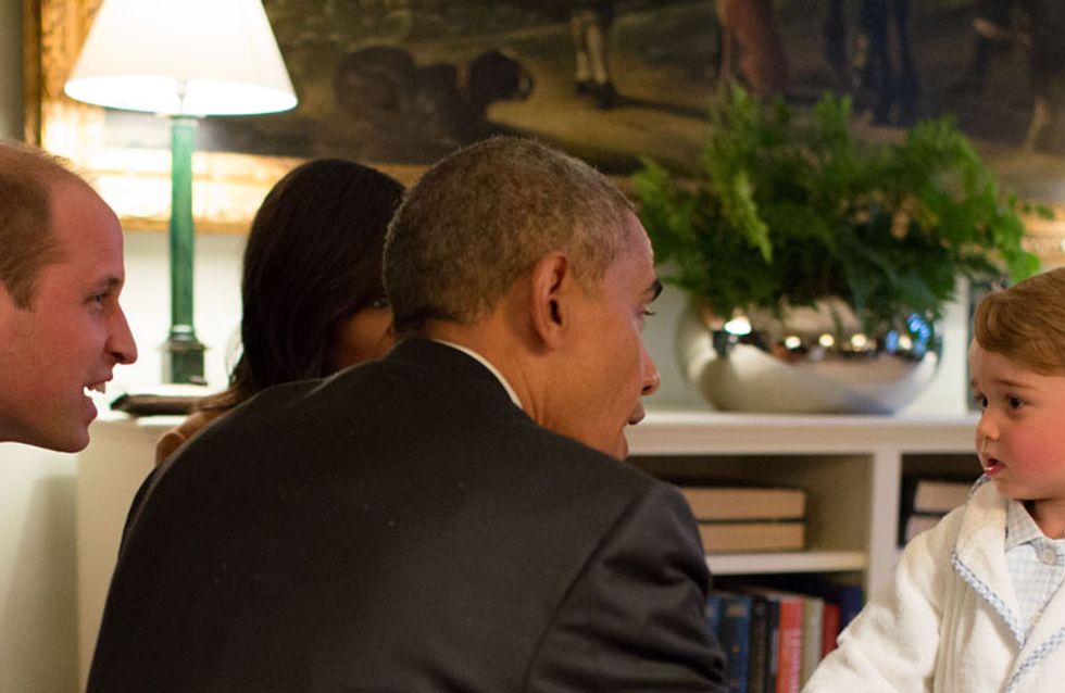 Quand le prince George rencontre Barack et Michelle Obama en pyjama