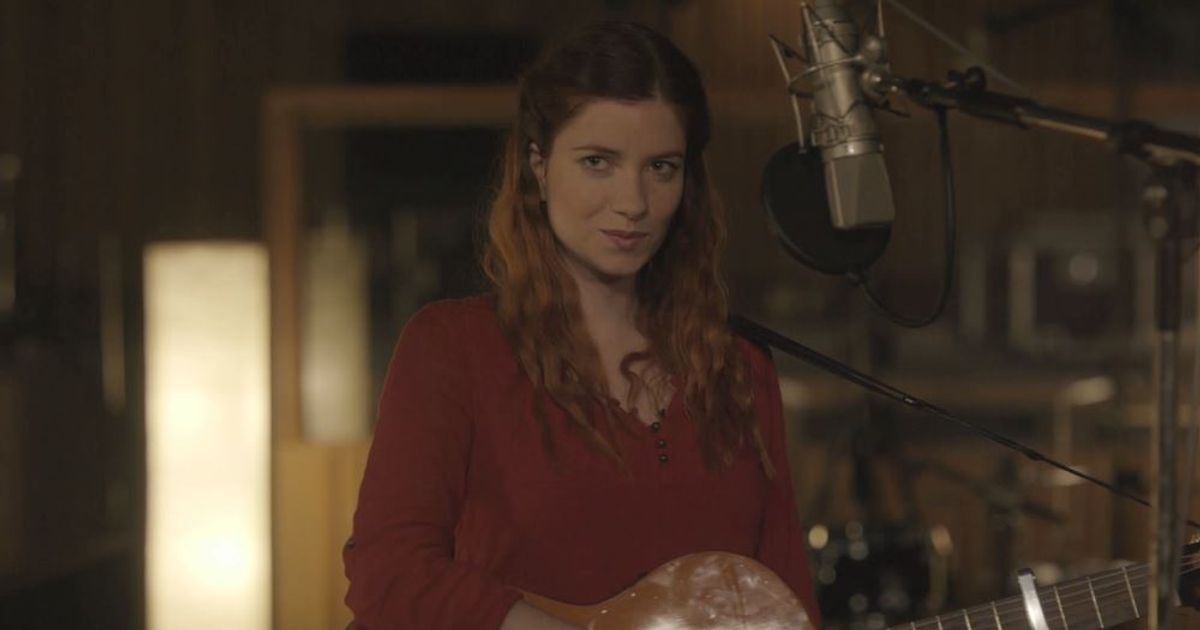 Joe Bel : Découvrez son clip Hit The Roads (Exclu)