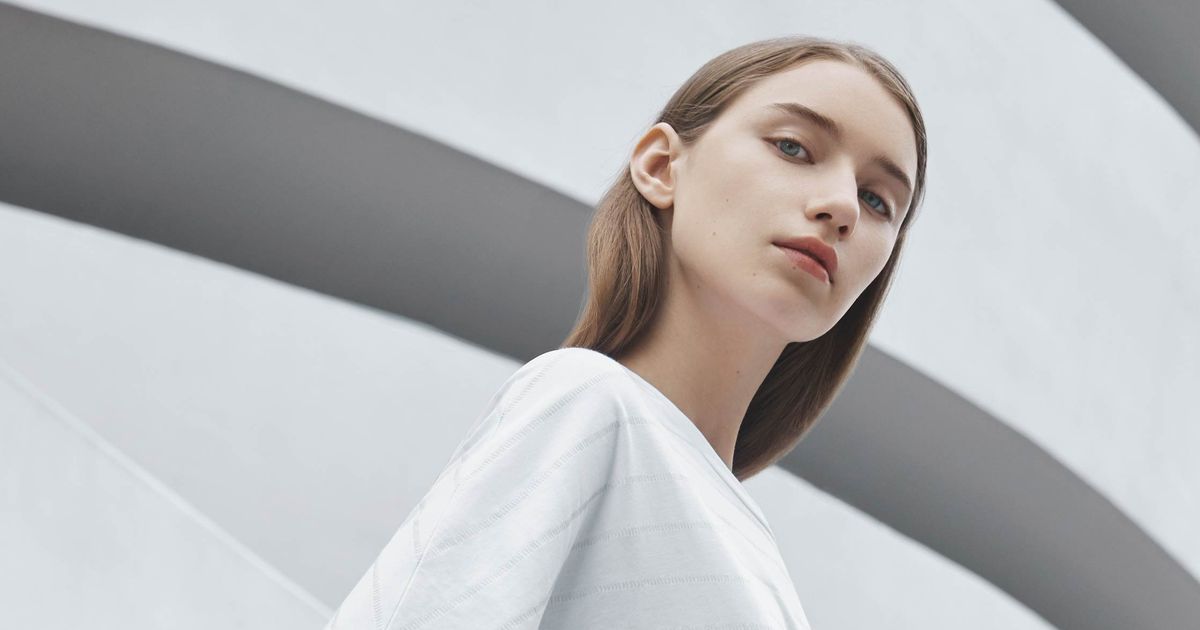 La magnifique collection COS x Agnes Martin, minimalisme artistique